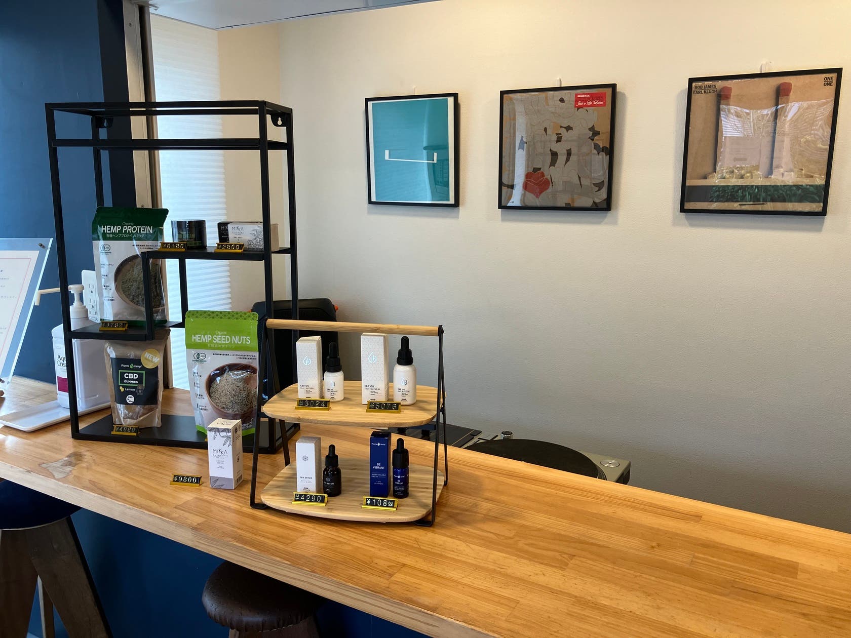 国道134号沿いに近いレンタルスペースです。物販等にオススメですよ。の写真10