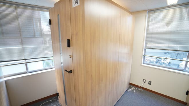 <ワークブース上野No.1>駅近🚃完全個室💼光回線Wi-Fi📶モニター🖥テレワーク/ZOOM/面接/自習の写真8