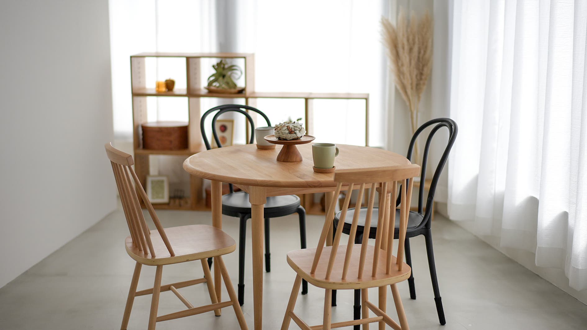 【ブルーサイドstudio】自然光×白壁×モルタル床 | ファッション・モノ系に最適 | 品川エリアの写真10