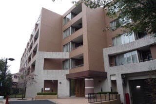 中目黒駅から徒歩6分！脱毛．ホワイトニングマシーンあり！研修や撮影でもお使いください✨個別商談スペース駐車場あり‼️の写真25