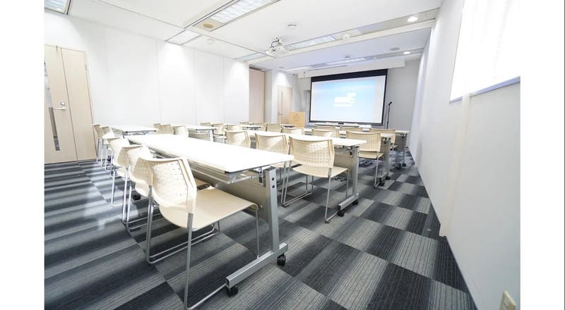 ＜オンタイム会議室＞⭐️32名収容⭐渋谷マークシティから徒歩1分♪wifi/プロジェクタ無料