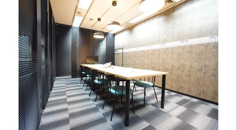 ＜道玄坂会議室＞⭐️12名収容⭐渋谷マークシティから徒歩1分♪wifi/ホワイトボード無料