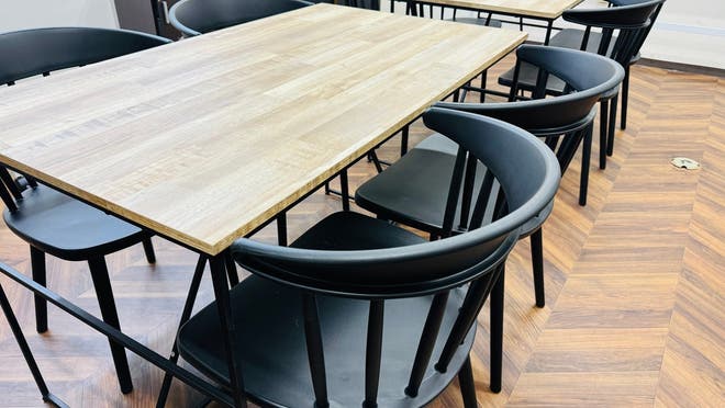 JR大阪駅6分❗️西梅田エリア✨エレベーター有🛗最大22人👩👩👧👧飲食自由!懇親会🍷ビジネス利用♪デリバリーの写真3