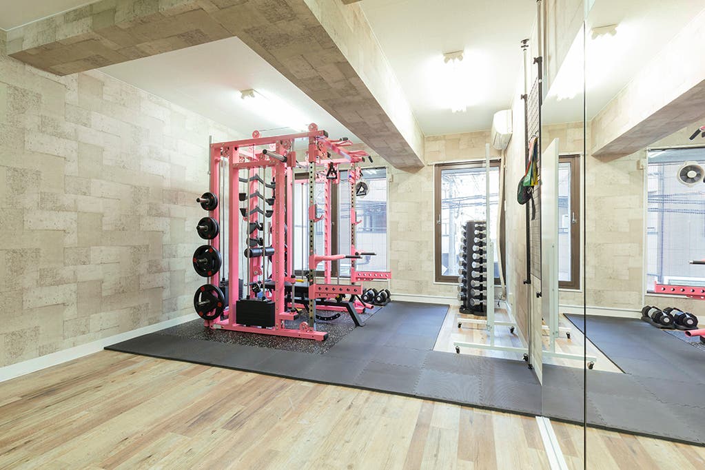 【谷町六丁目駅徒歩2分】谷町最安値当日予約可能の個室レンタルフィットネスジム！パーソナル、ピラティス可能！の写真3