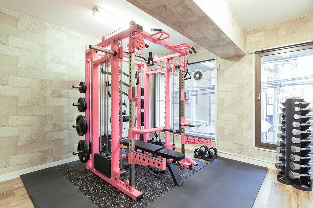 【谷町六丁目駅徒歩2分】谷町最安値当日予約可能の個室レンタルフィットネスジム！パーソナル、ピラティス可能！の写真4