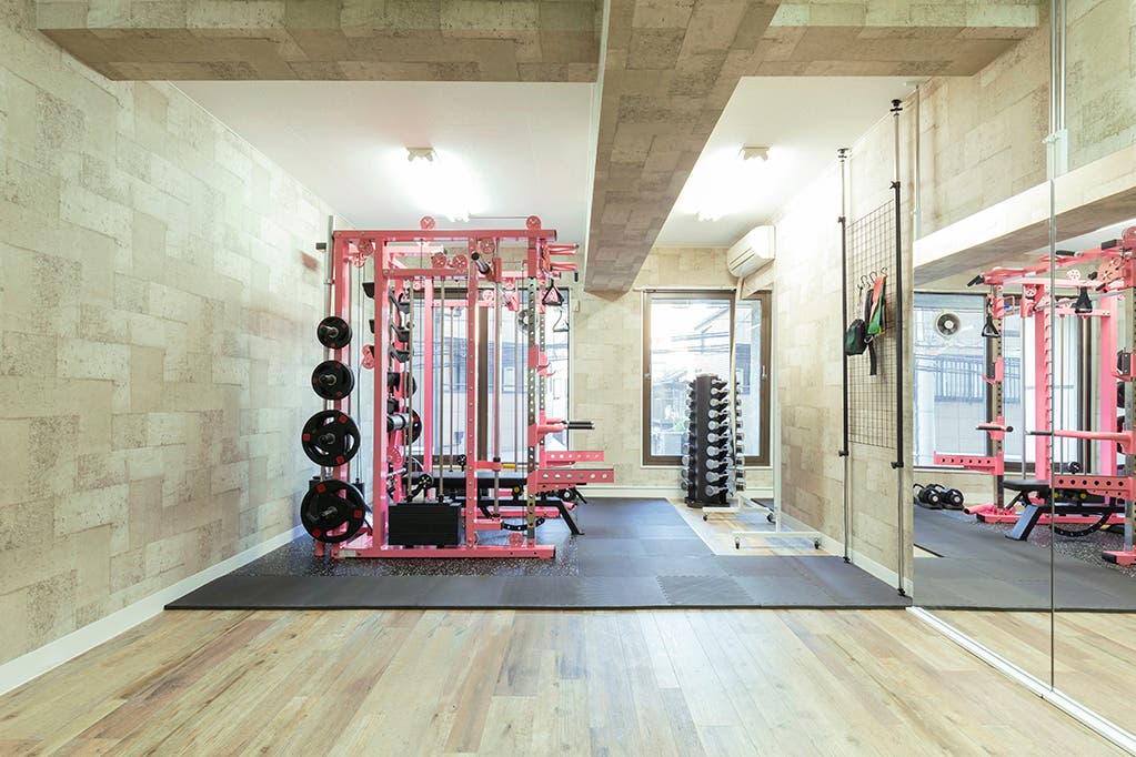 【谷町六丁目駅徒歩2分】谷町最安値当日予約可能の個室レンタルフィットネスジム！パーソナル、ピラティス可能！の写真5