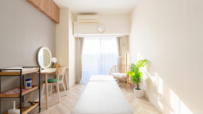 【川崎駅5分】完全個室のプライベートサロン✨ホワイトを基調とした良質空間🌿の写真2