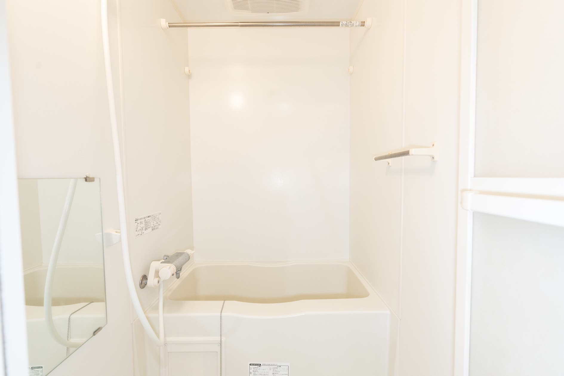 【川崎駅5分】完全個室のプライベートサロン✨ホワイトを基調とした良質空間🌿の写真11