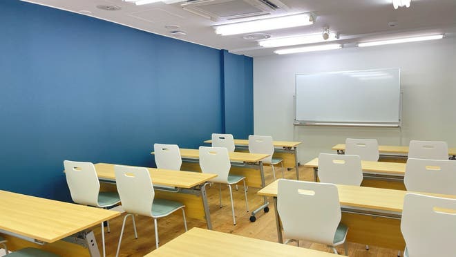 【404】渋谷駅🚃飲食持ち込み可🍱完全個室・最大20名・最短2時間~✨さわやかな設えの写真1