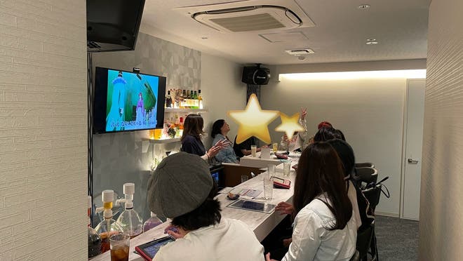 【新宿から電車で10分!】荻窪駅1分★カラオケBAR♬リピート多数!!白くて綺麗な内装で高級感がありピカピカです✨の写真5