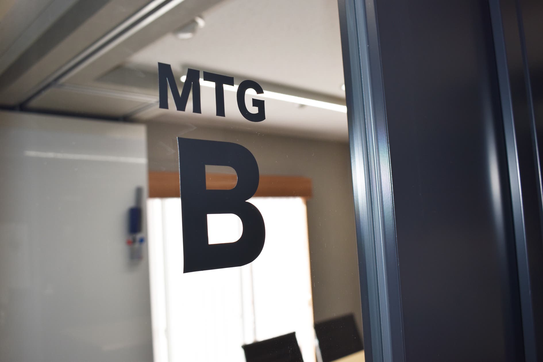 【¥1,000/1h｜工事期間限定】上野駅すぐ・モニター＆プロジェクターあり　6名会議室Bの写真13