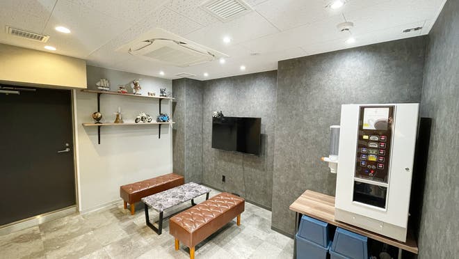 【¥1,000/1h|工事期間限定】上野駅すぐ・モニター&プロジェクターあり 6名会議室Bの写真25