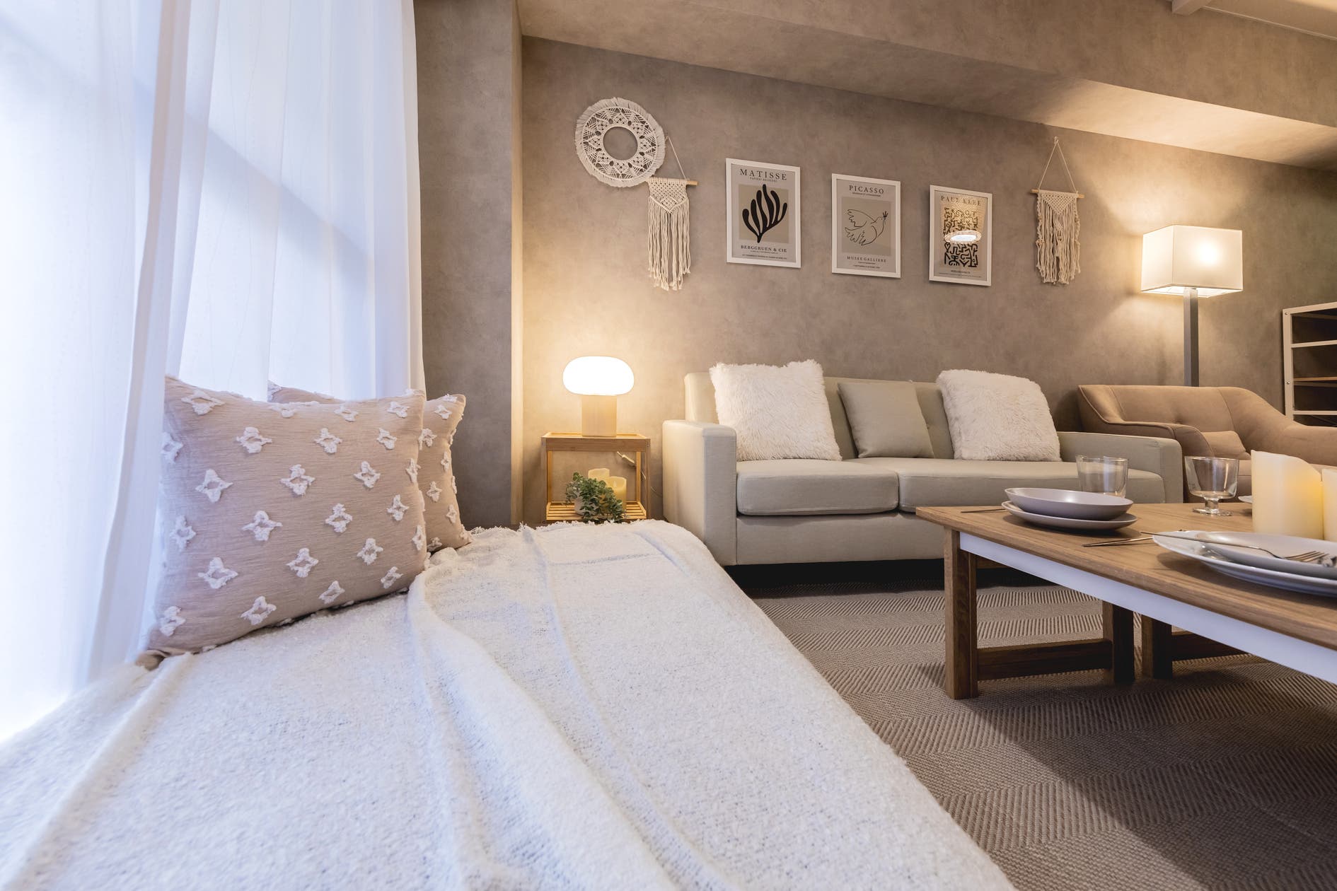 12月OPEN🏆ベストホスト🏆駅3分/65㌅大画面TV/Netflix等視聴可/大人気ゲーム機＆ボドゲ/推し会/女子会/ママ会の写真10