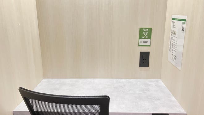 <QUICK solo 九段会館テラス【No.1】>完全個室⭐️Wi-Fi無料!テレワーク/Zoom/自習の写真2