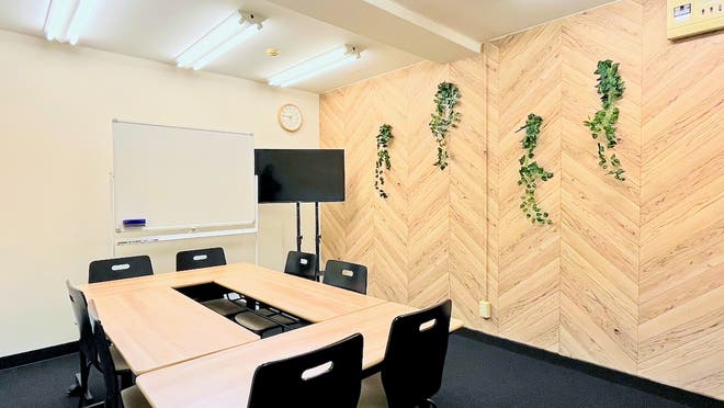 水道橋駅1分|土足OK|トイレはお部屋外|43型モニター|Wi-Fi|12人着席|ボドゲ|着替え|姿見の写真7