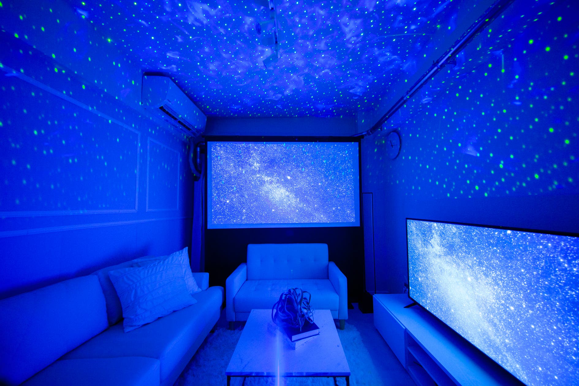 🈹平日40％🈹🥳超特大55㌅TV🔫📺🎉1月オープン🎉🌸名古屋駅徒歩4分🌸推し活🎀📷ポートレート📷『🗑️ゴミ捨て無料🗑️』の写真9