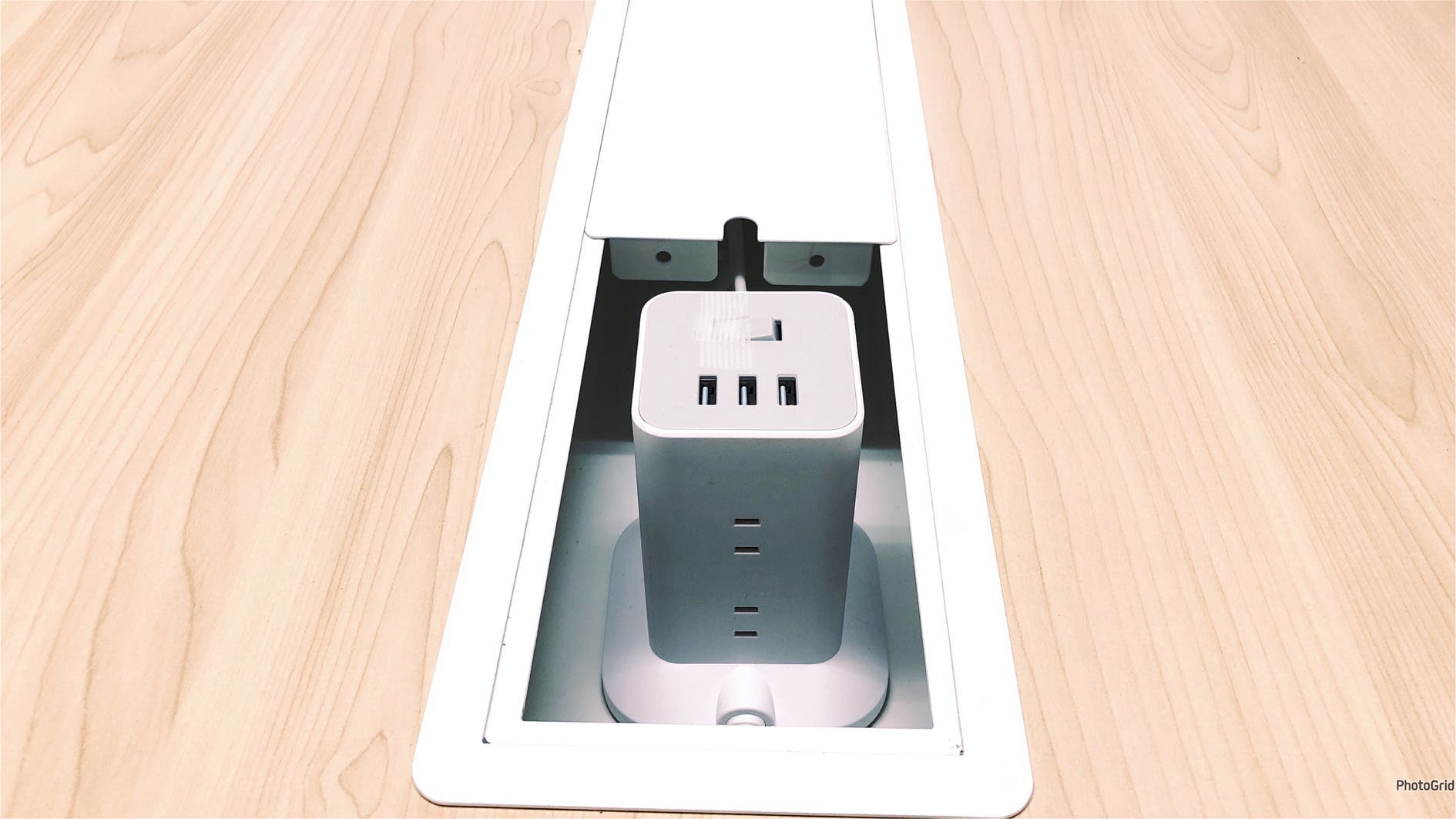 銀座一丁目駅徒歩1分/24h/モニター/Blu-ray/会議/ボドゲ/オフ会/女子会/懇親会の写真4