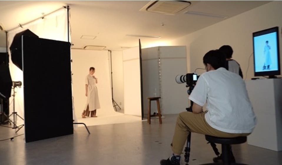 STUDIO－Ａ｜博多駅徒歩７分。白を基調としたプレーンな空間で、本格的な撮影機材を利用し幅広い撮影が可能です。の写真9