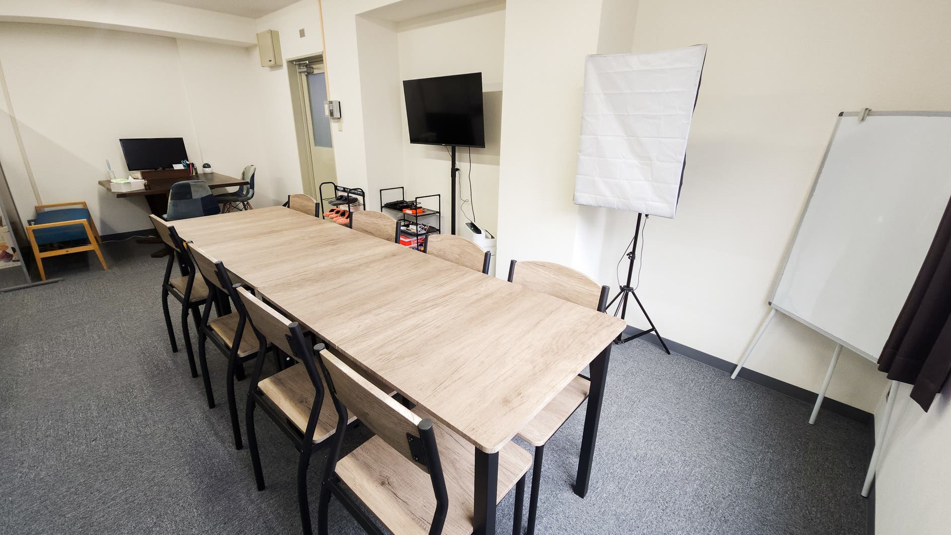 秋葉原駅近｜24時間営業｜Wi-Fiあり｜ポーカー台🃏｜会議・打ち合わせ・作業におすすめ💡_507の写真8