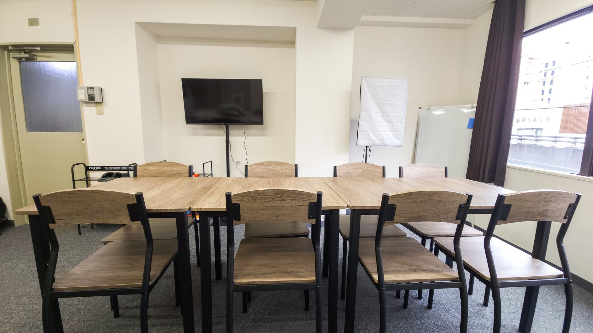 秋葉原駅近｜24時間営業｜Wi-Fiあり｜ポーカー台🃏｜会議・打ち合わせ・作業におすすめ💡_507の写真5