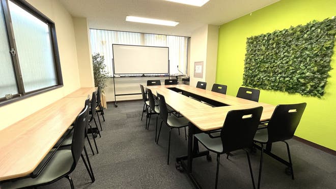 ★有楽町エリア格安★期間限定値下げ★光回線🌟有楽町駅/銀座駅徒歩6分、東京駅近■最大18名♪完全個室!Wi-Fi、プロジェクターの写真1