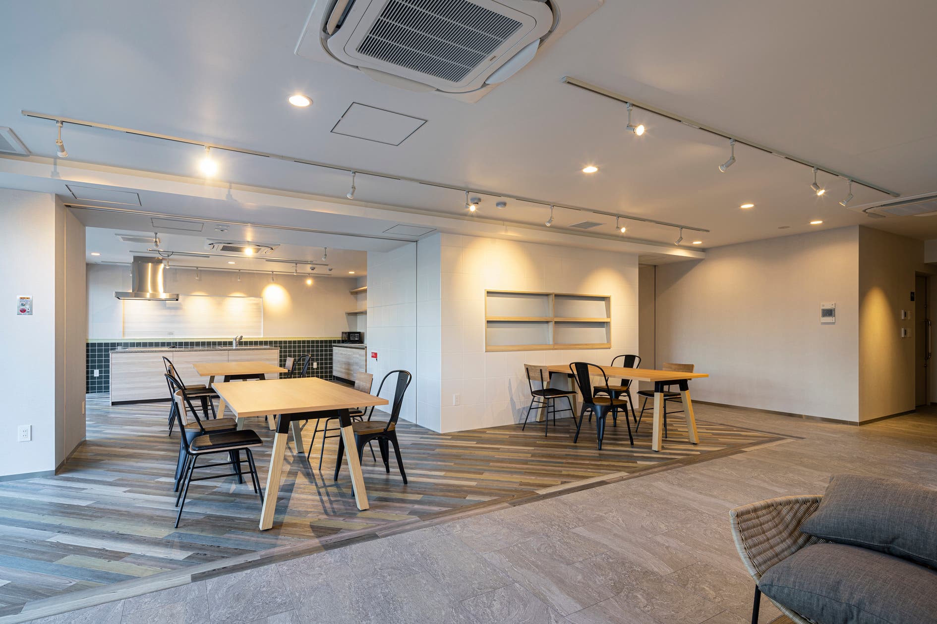 【ヤオコー隣接／イオンタウン徒歩3分、広々100㎡超、キッチン・無料WiFi等利用可】Brillia City ふじみ野の写真1