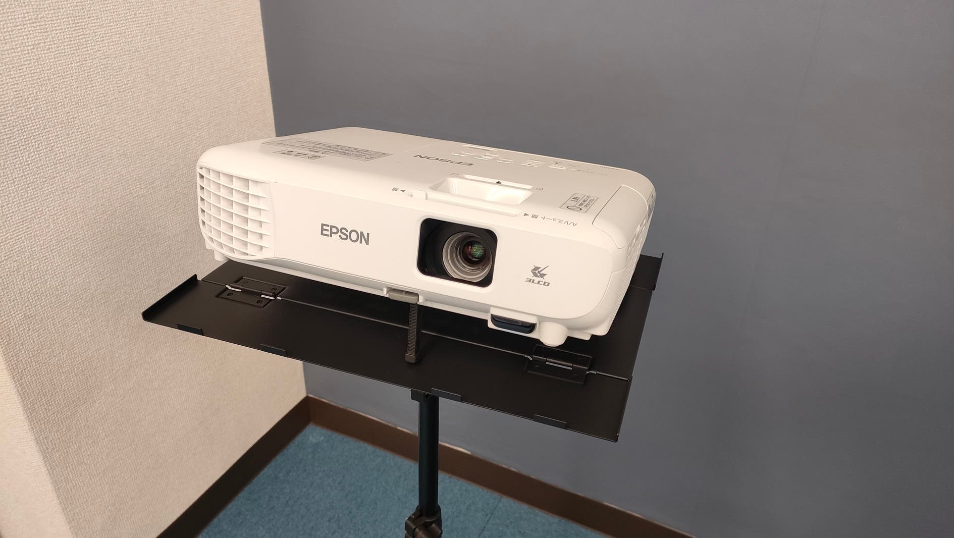 〈JOY博多3〉新規OPEN!【博多駅5分/定員20名】無料光Wi-Fi/大型ホワイトボード/プロジェクター&スクリーンの写真18