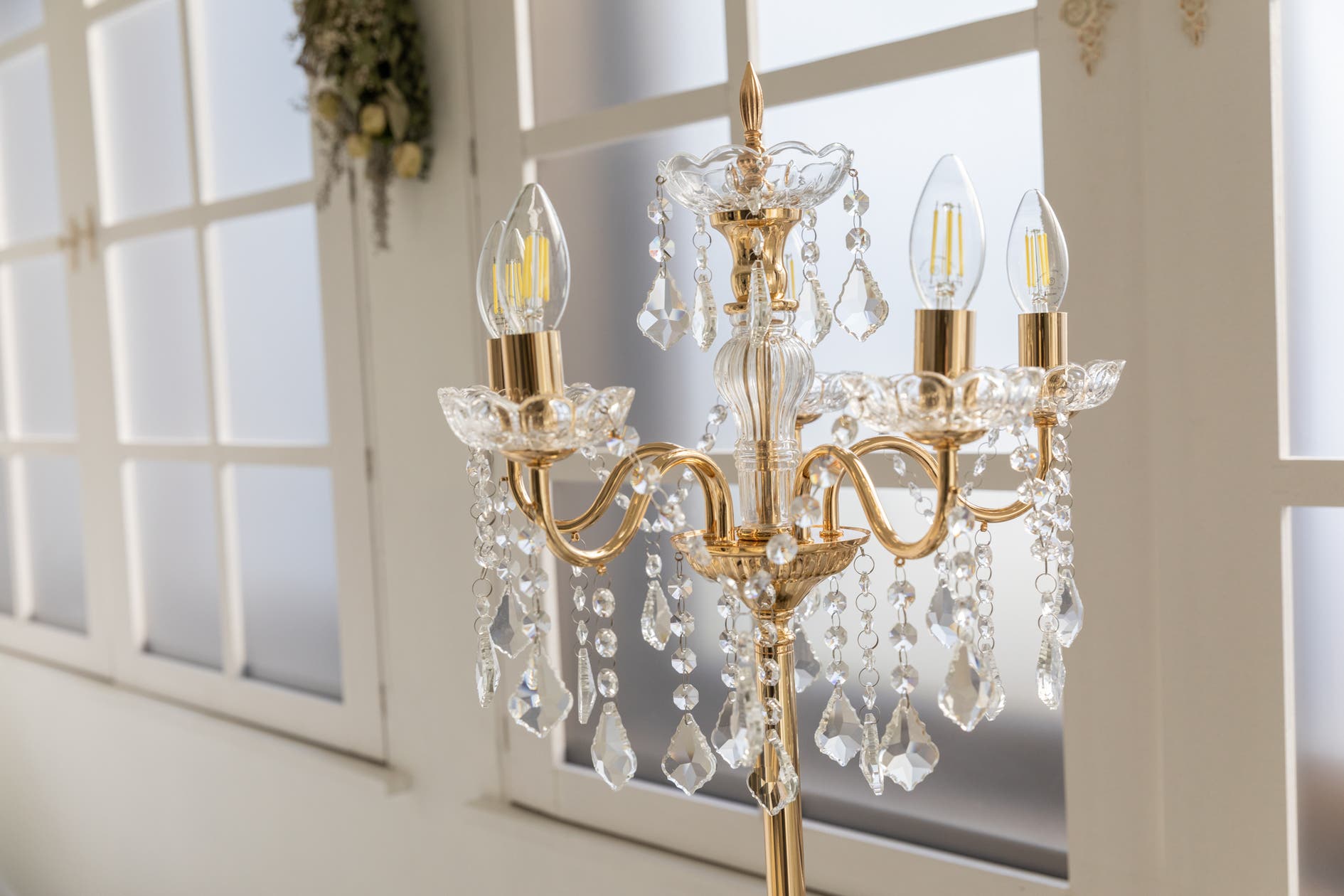 【花溢れる白の世界】大型ドライフラワー・かすみ草｜天蓋ベッド｜猫足バスタブ｜階段｜撮影機材無料の写真11