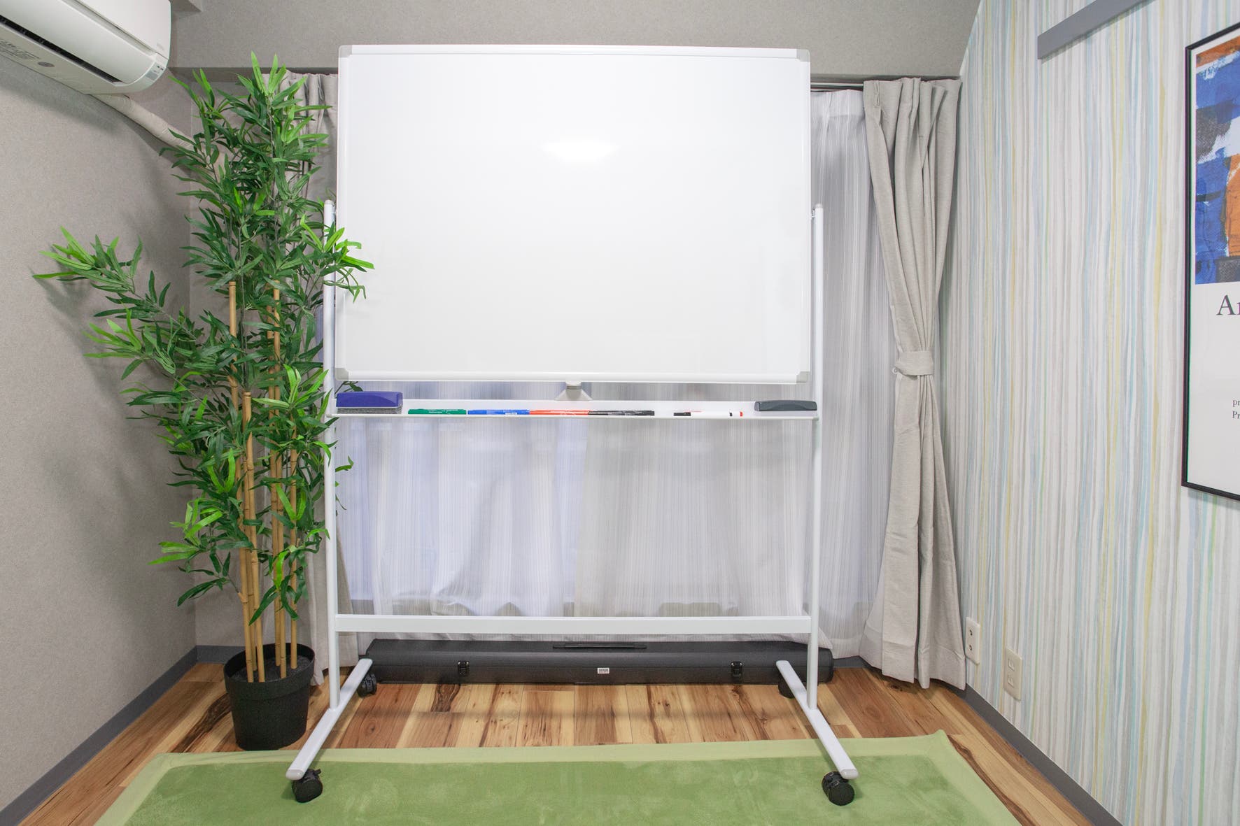 【五反田FRIENDS XVIII】五反田駅から2分！地下鉄出口から１分！会議、セミナー、撮影、ボードゲーム、テレワーク、光回線の写真10