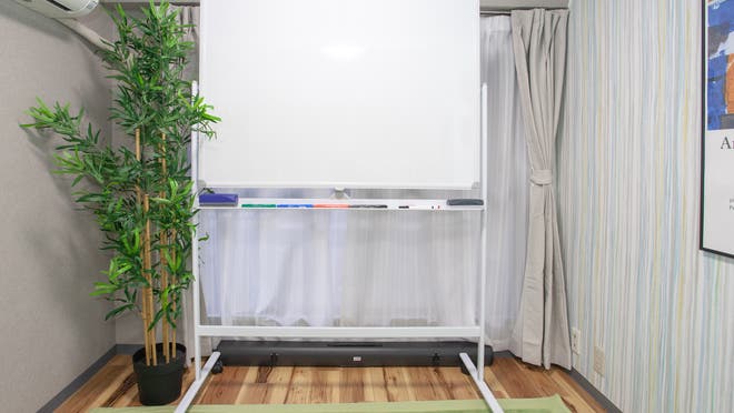 【五反田FRIENDS XVIII】五反田駅から2分!地下鉄出口から1分!会議、セミナー、撮影、ボードゲーム、テレワーク、光回線の写真10