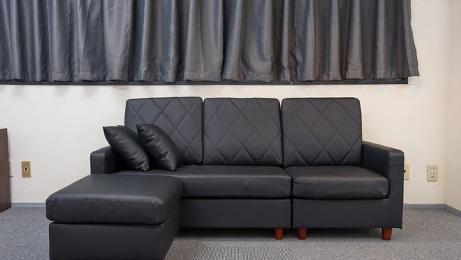 【20名収容】平塚駅西口徒歩5分! 特大スクリーン有!贅沢な空間で特別な一日を:湘南エリアのレンタルスペース!の写真18