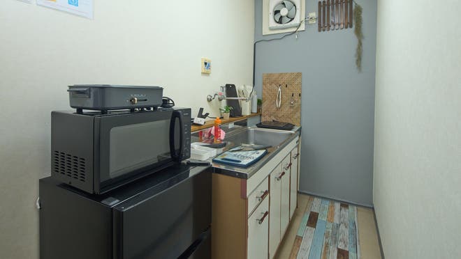 【20名収容】平塚駅西口徒歩5分! 特大スクリーン有!贅沢な空間で特別な一日を:湘南エリアのレンタルスペース!の写真20