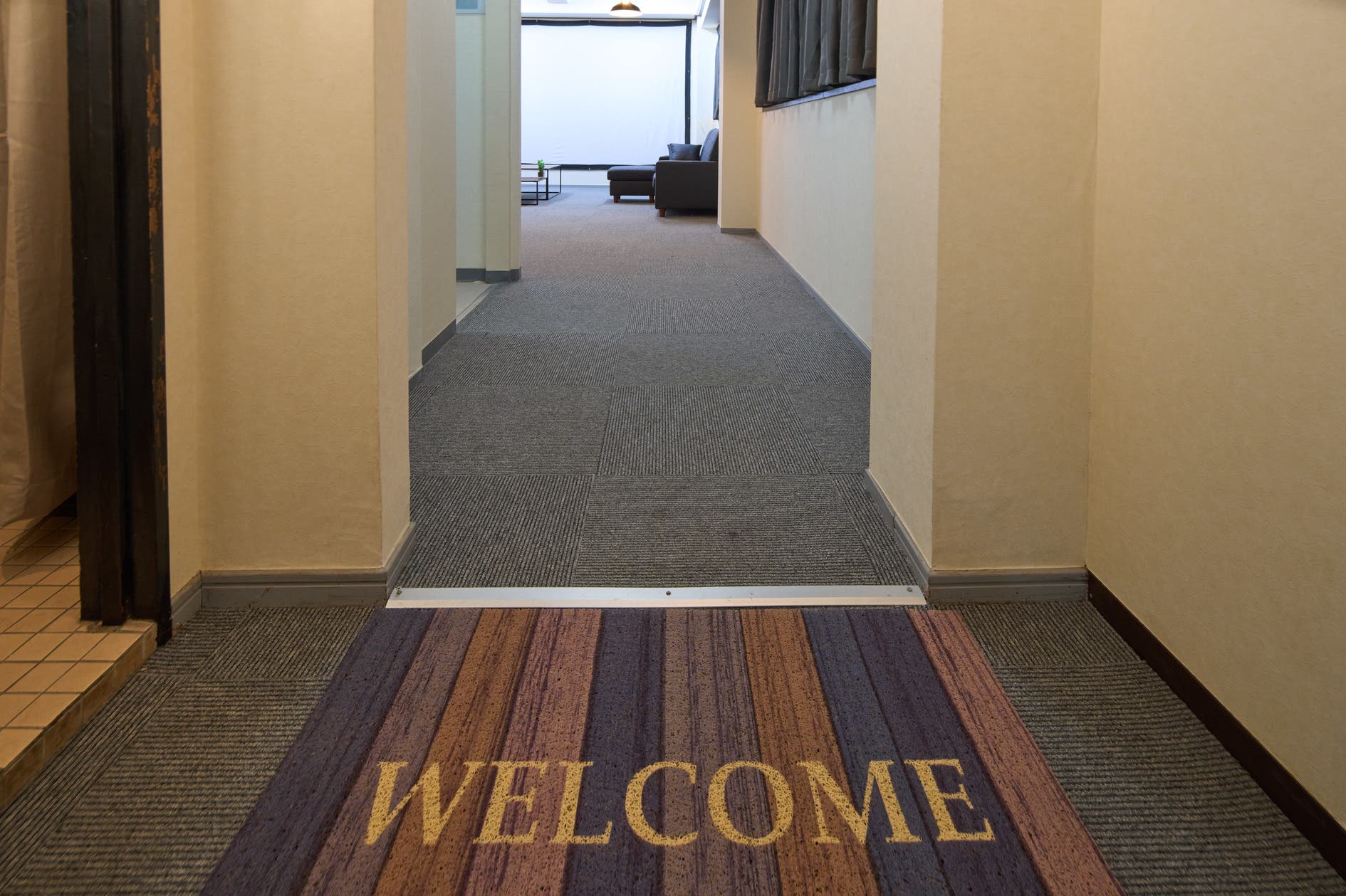 【20名収容】平塚駅西口徒歩5分！ 特大スクリーン有！贅沢な空間で特別な一日を：湘南エリアのレンタルスペース！の写真22