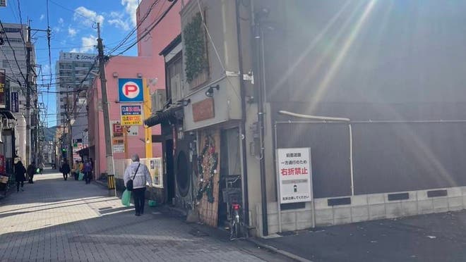 小倉駅から徒歩4分!12名着席可能でテレワークに最適な綺麗なレンタル会議室の写真18