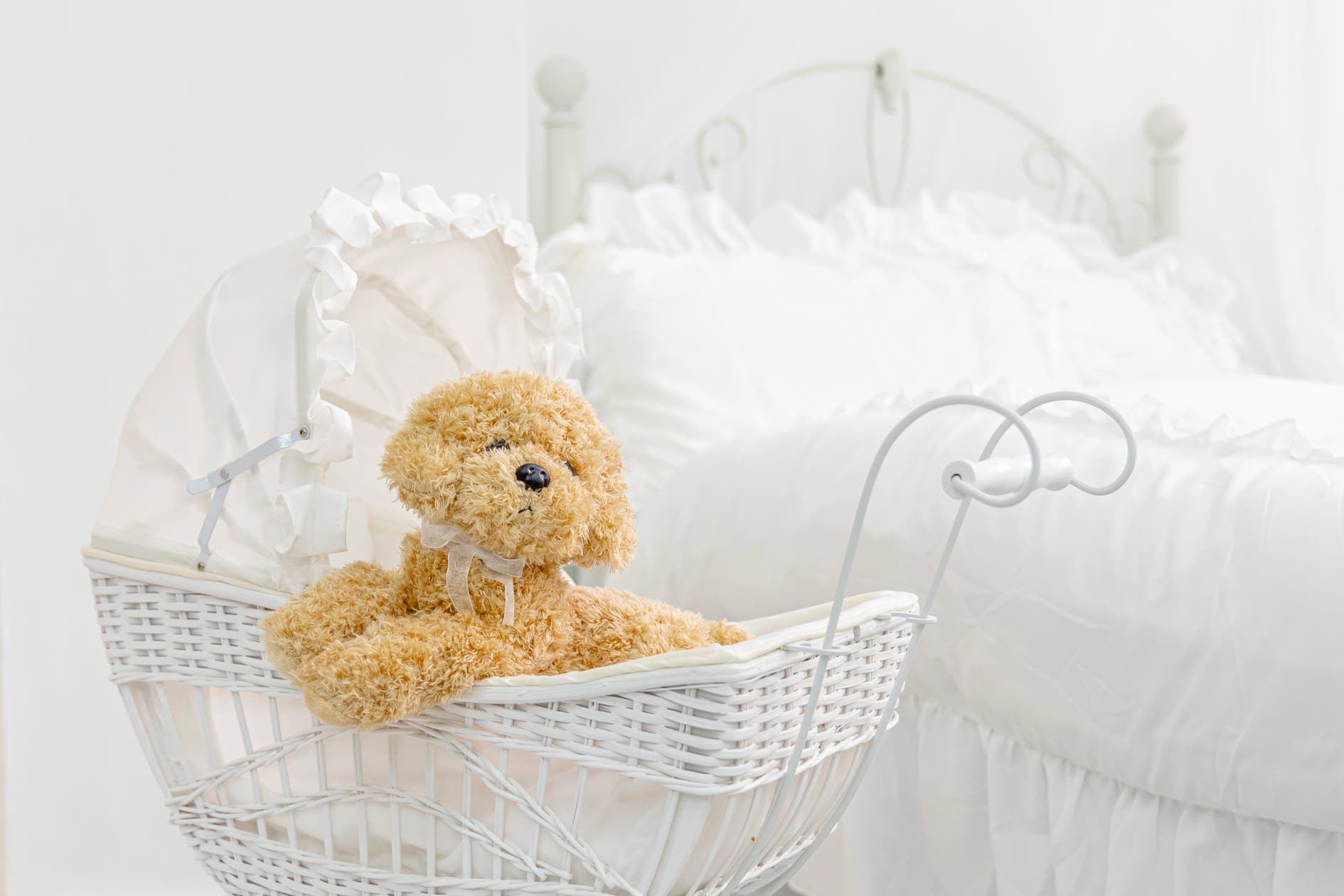 【花溢れる白の世界】大型ドライフラワー・かすみ草｜天蓋ベッド｜猫足バスタブ｜階段｜撮影機材無料の写真18