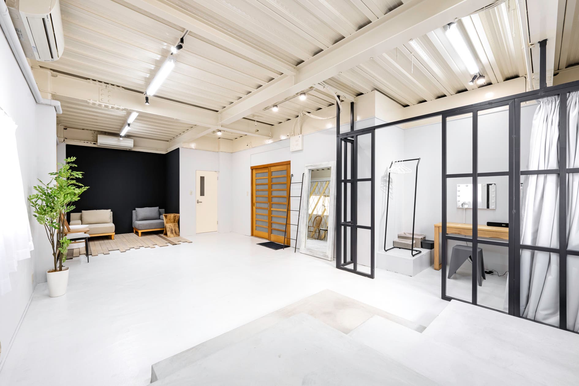 スペモ📷クリスマス🎄洗練された内装✨メイクルーム💄コスプレ👗ポートレート📸配信💡459_S-Studio椎名町の写真9