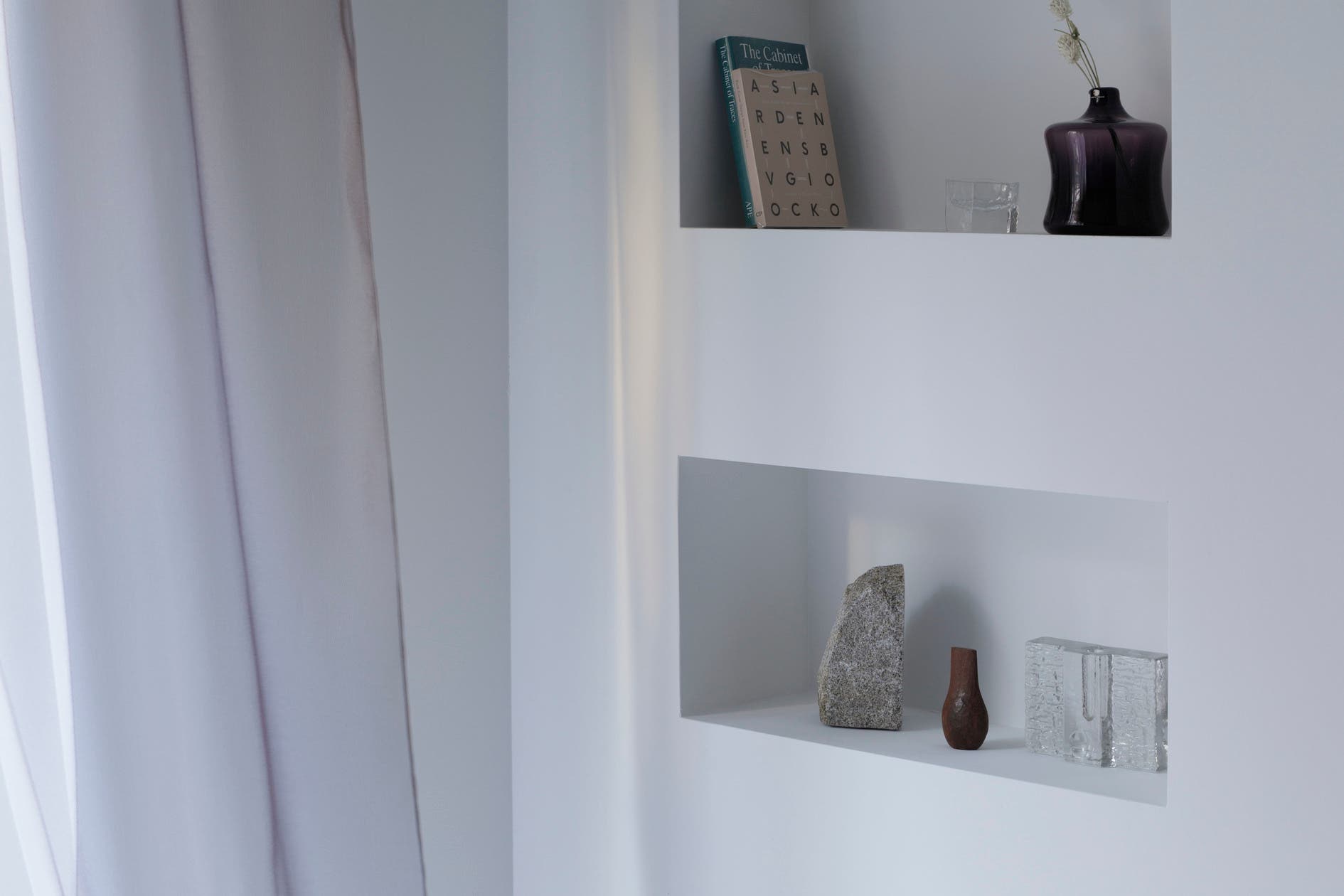 【原宿9分/北参道2分/】１階／白壁／コンクリ壁床／商品撮影／インタビュー取材場所／フォトスタジオ／インタビューの写真4