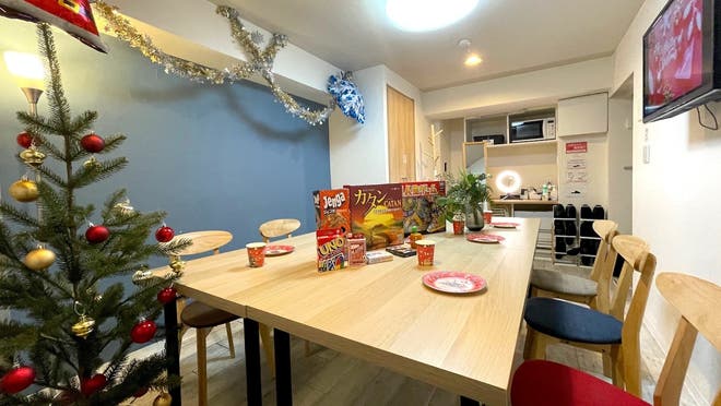 🎊超好立地🎊|新宿駅1分・新宿三丁目駅1分❗|地デジTV📺|プロジェクター🎥|💪大きい机|WiFi⚡|24h|ボードゲーム会場🎲の写真4