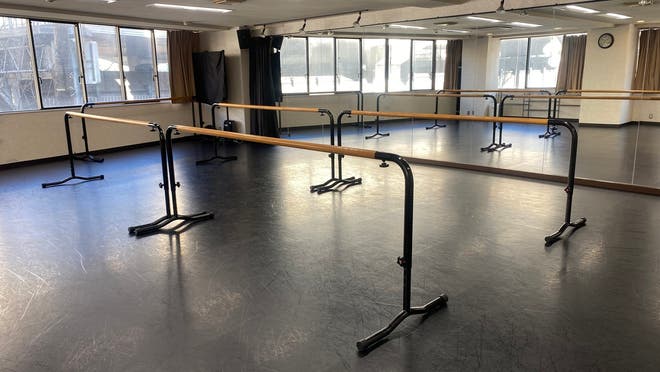 80㎡の広々スタジオ 明大前駅から徒歩2分の写真3