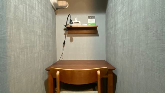 個室ブースH-2|テレワーク専用スペース|町屋ライブラリーぬいコワーキングスペースの写真3