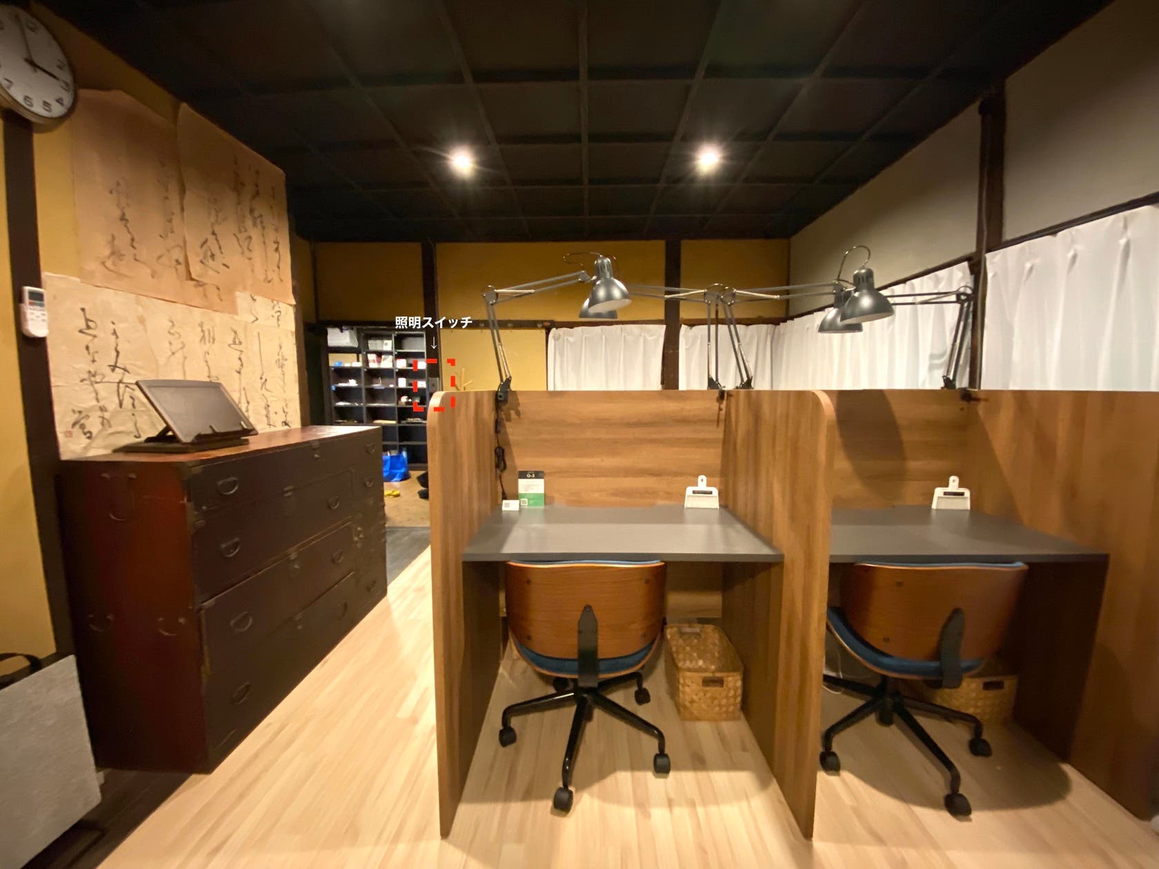 個室ブースH-2｜テレワーク専用スペース｜町屋ライブラリーぬいコワーキングスペースの写真12