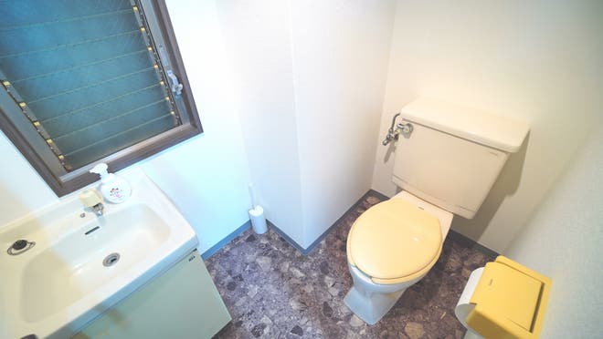 <ビズボ神田南口No.4>【換気ファン付完全個室】神田駅徒歩2分🚃光回線Wi-Fi📶電源🔌テレワーク/作業の写真11