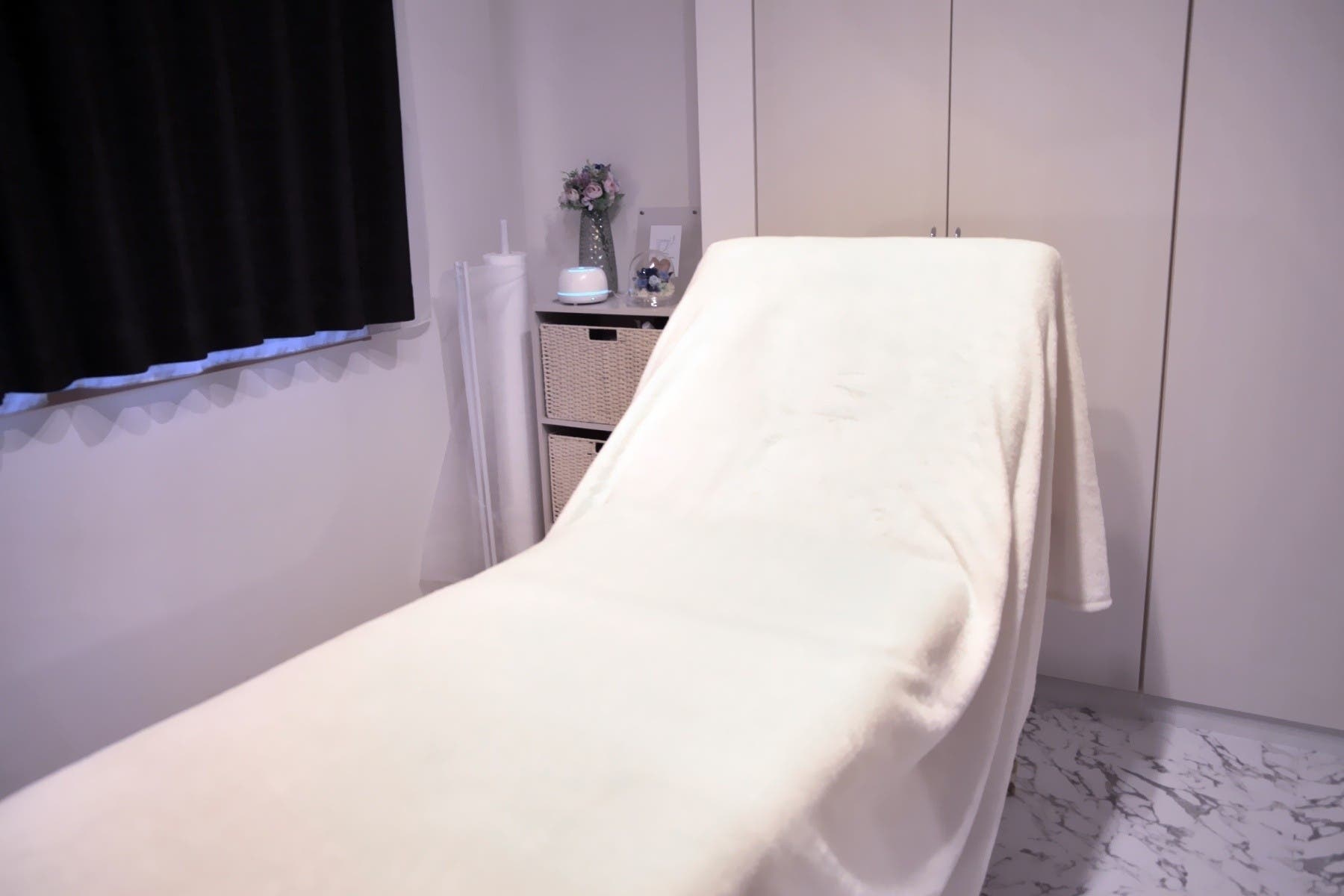 中目黒駅から徒歩6分！脱毛．ホワイトニングマシーンあり！研修や撮影でもお使いください✨個別商談スペース駐車場あり‼️の写真4