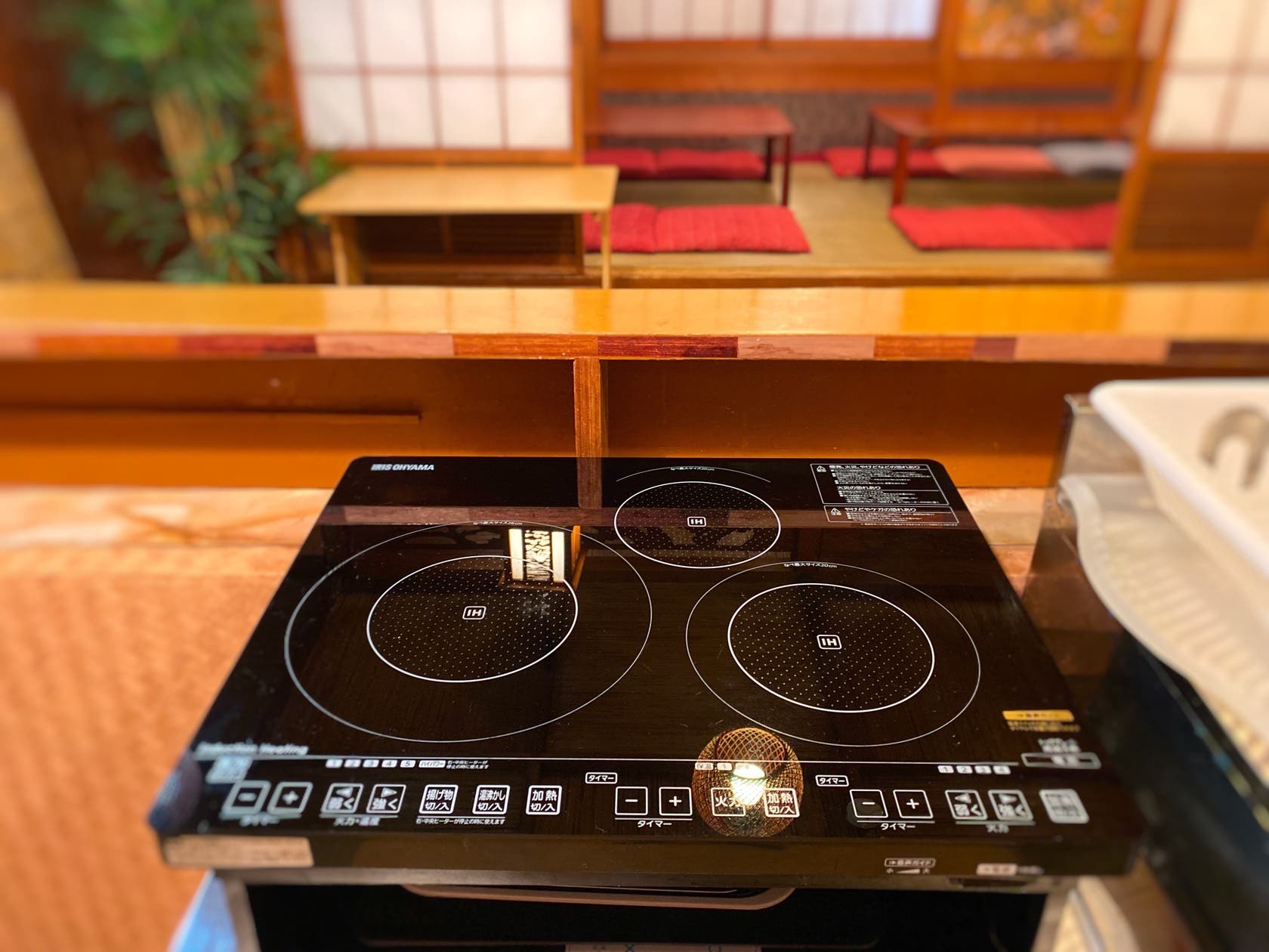 ★普通車1台駐車★片付け簡単！江坂駅徒歩♪貸切♪高速Wifi♪業務用スーパー徒歩5分♪ドンキ徒歩7分♪セミナー・女子会・合コン♪の写真10