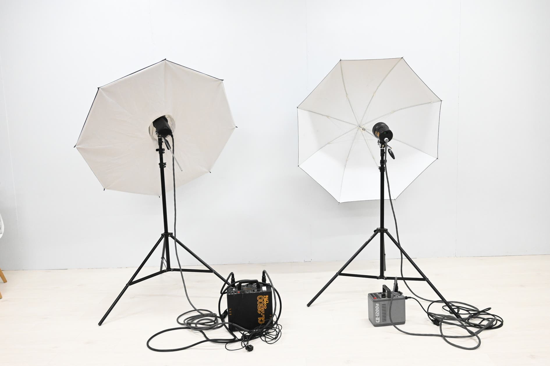 【宇都宮駅より車で5分】🎊広々70㎡で自然光◎🎉最大20名利用可✨駐車場10台有り✨バス停より徒歩10秒でアクセス◎の写真10