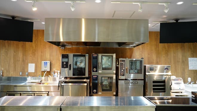 そうざい製造業・菓子製造業の営業許可を取得している業務用厨房レンタルキッチン イベントやキッチンカーの仕込み、試作品作りにの写真1