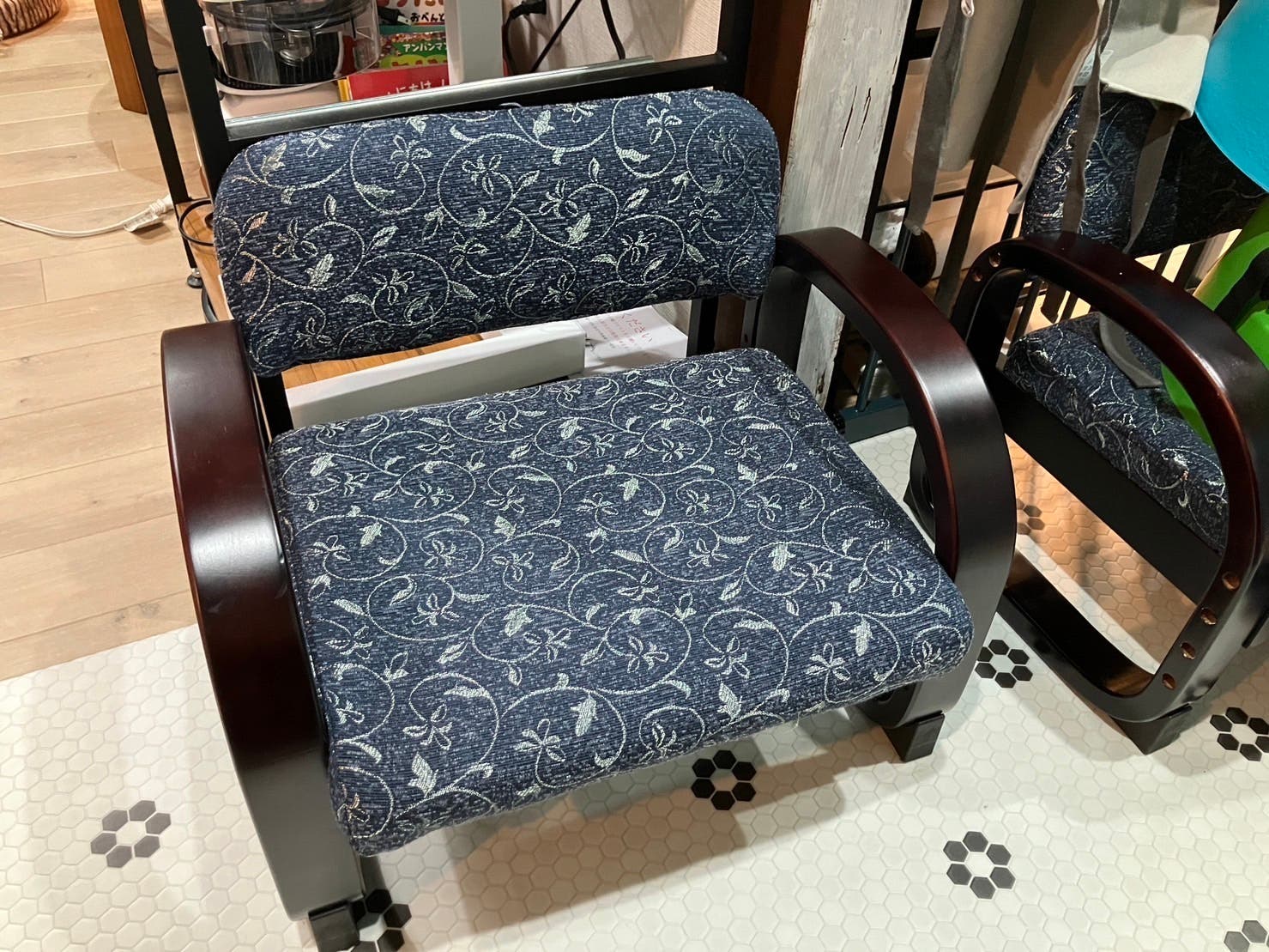 都島駅２分！古民家カフェの1階貸切♪20人以上でもOK！パーティや忘年会、ママ会にも♪キッチン・鍋セット・プロジェクターなど完備の写真11