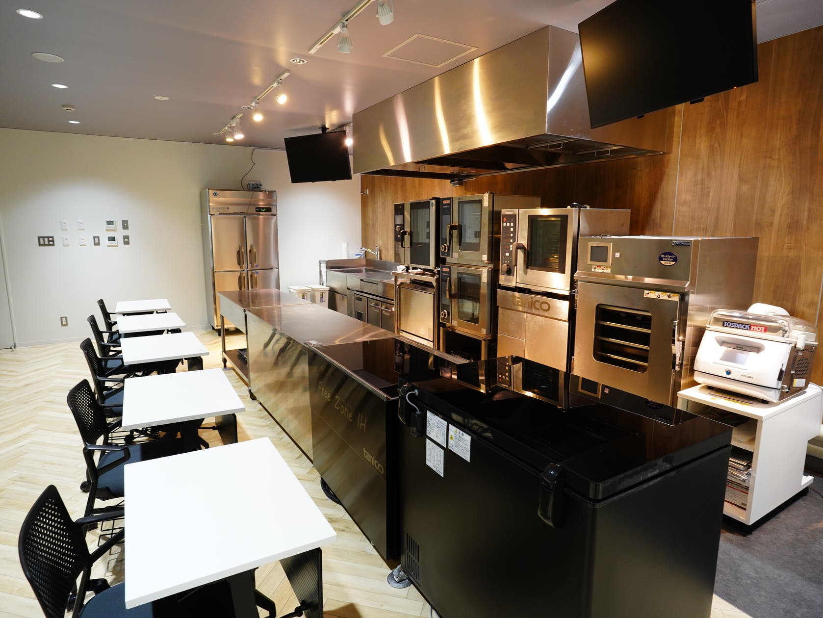 そうざい製造業・菓子製造業の営業許可を取得している業務用厨房レンタルキッチン イベントやキッチンカーの仕込み、試作品作りにの写真10