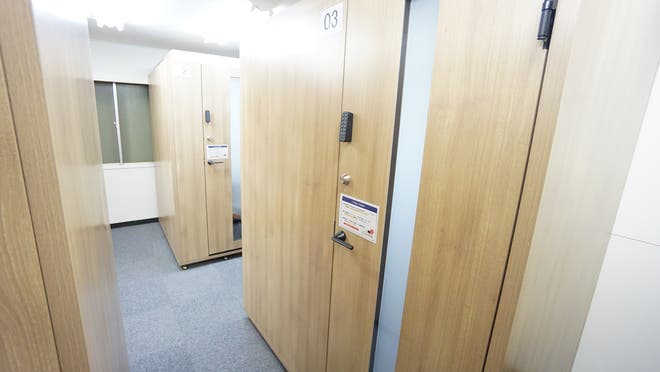 <ビズボ大手町駅前No.3>【換気ファン付完全個室】大手町駅徒歩4分🚃光回線Wi-Fi📶電源🔌テレワーク/ZOOMの写真8