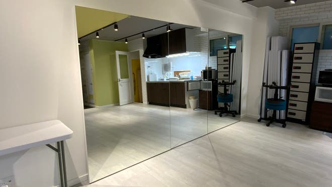 【ダンスミラーあり】204床暖土禁人気のスペースの写真2